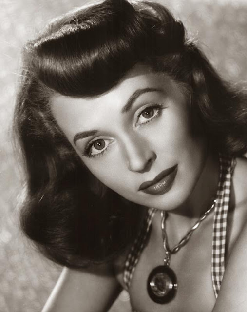 Cloak And Dagger (1946) | Movies ala Mark